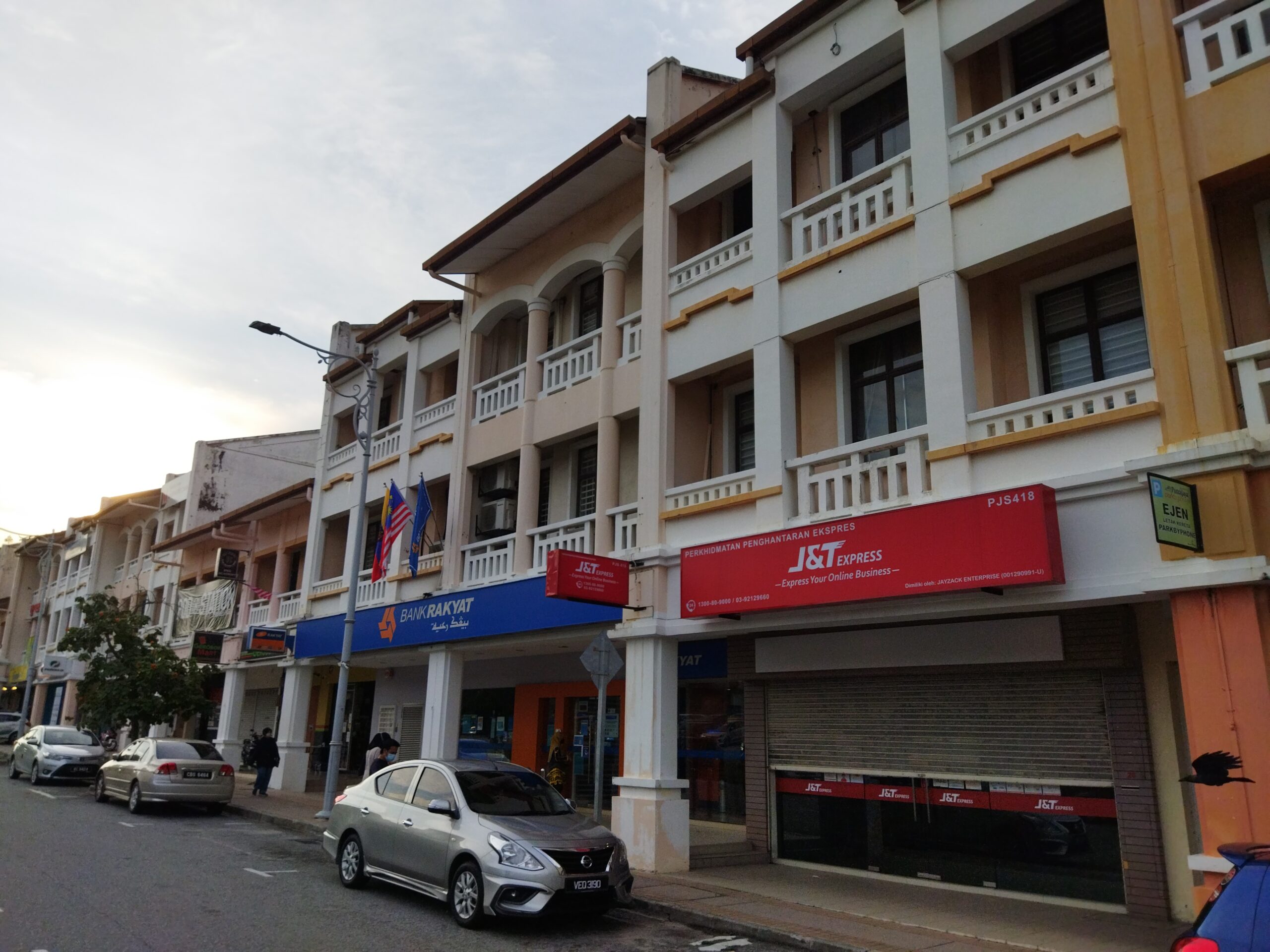 Diplomatik Business Centre, Presint 15, Putrajaya - STKM REALTY